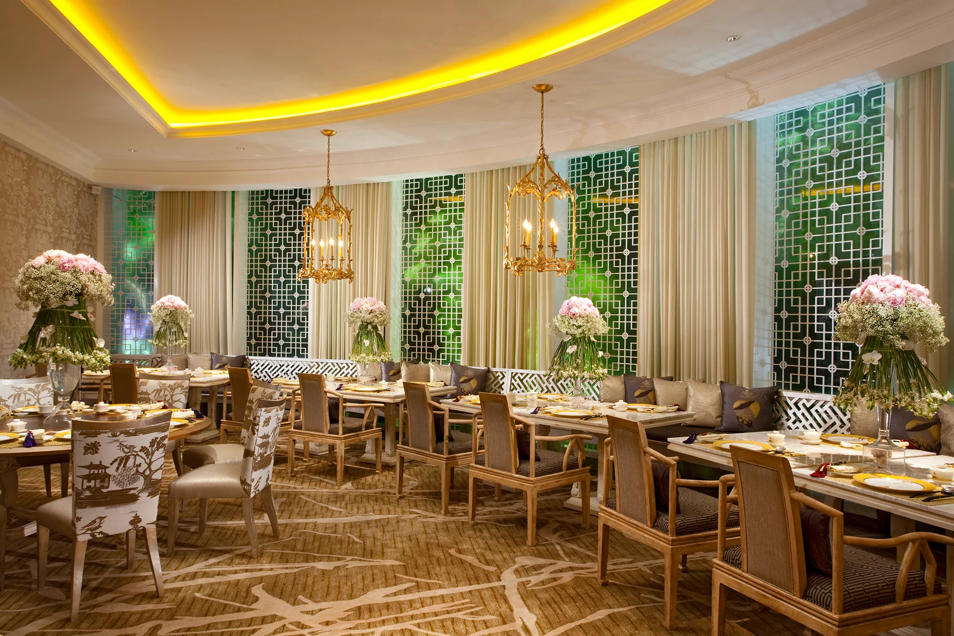 Award-Winning Restaurants & Bars in Central Jakarta | Hotel Mulia Senayan